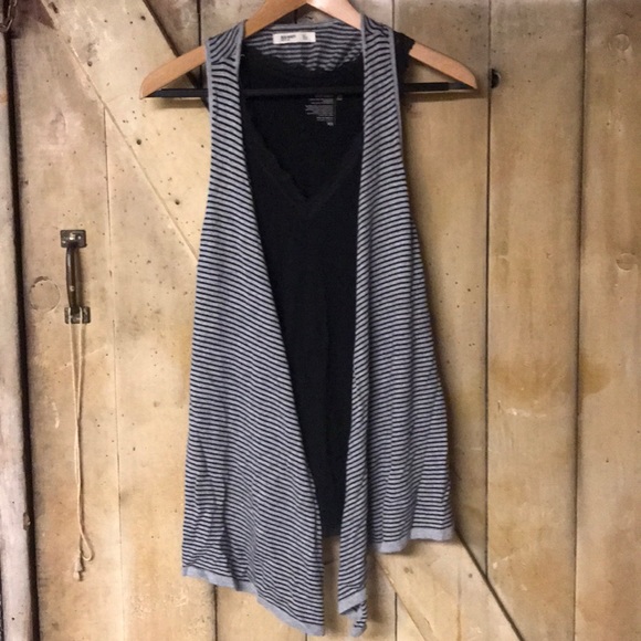 Old Navy | Tops | Black Tank With Black And Gray Striped Kimono | Poshmark